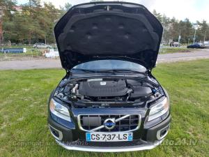 Melns Volvo XC70 2014 Tallina, ar dzinēja tilpumu 2.40 L un nobraukumu 261 tūkst. km par 9900 €, foto 17 vietnē AUTOMOTO.COM.LV