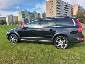 Melns Volvo XC70 2014 Tallina, ar dzinēja tilpumu 2.40 L un nobraukumu 261 tūkst. km par 9900 €, foto 25 vietnē AUTOMOTO.COM.LV