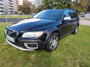 Melns Volvo XC70 2014 Tallina, ar dzinēja tilpumu 2.40 L un nobraukumu 261 tūkst. km par 9900 €, foto 27 vietnē AUTOMOTO.COM.LV