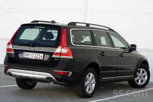Black Volvo XC70 2015 in Riga, with an engine capacity of 2.00 L and mileage of 224 thousand km for 1000 €, photo 10 on AUTOMOTO.COM.LV