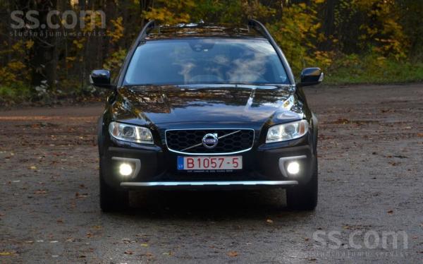 Melns Volvo XC70 2015 Rīga, ar dzinēja tilpumu 2.40 L un nobraukumu 235 tūkst. km par 14990 €, foto 4 vietnē AUTOMOTO.COM.LV