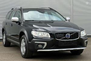 Black Volvo XC70 2015 in Utena, with an engine capacity of 2.40 L and mileage of 312 thousand km for 13950 €, photo  on AUTOMOTO.COM.LV