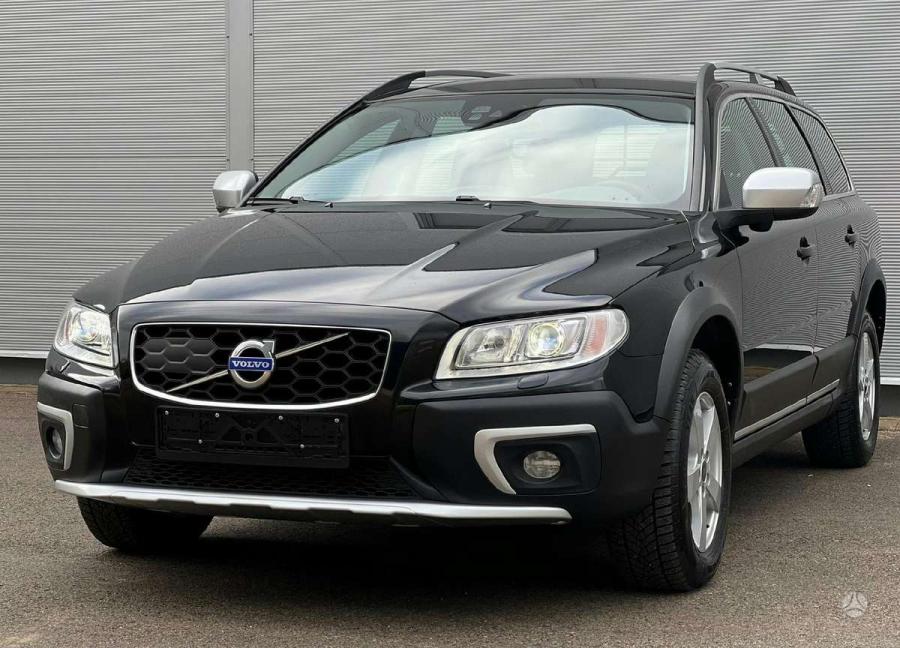 Melns Volvo XC70 2015 Utena, ar dzinēja tilpumu 2.40 L un nobraukumu 312 tūkst. km par 13950 €, foto 33 vietnē AUTOMOTO.COM.LV