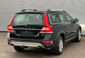 Black Volvo XC70 2015 in Utena, with an engine capacity of 2.40 L and mileage of 312 thousand km for 13850 €, photo 10 on AUTOMOTO.COM.LV