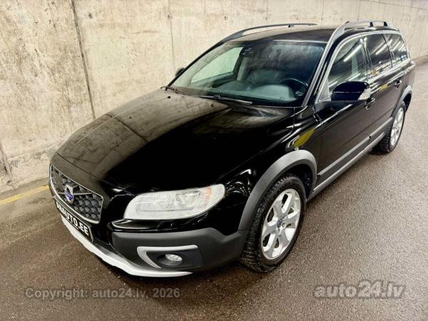 Melns Volvo XC70 2015 Tallina, ar dzinēja tilpumu 2.40 L un nobraukumu 232 tūkst. km par 12995 €, foto 4 vietnē AUTOMOTO.COM.LV