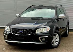 Black Volvo XC70 2015 in Utena, with an engine capacity of 2.40 L and mileage of 312 thousand km for 13950 €, photo 35 on AUTOMOTO.COM.LV