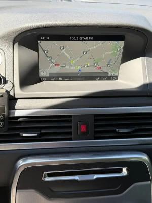 Melns Volvo XC70 2015 Rīga, ar dzinēja tilpumu 2.40 L un nobraukumu 239 tūkst. km par 13500 €, foto 10 vietnē AUTOMOTO.COM.LV