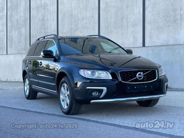 Melns Volvo XC70 2015 Tartu, ar dzinēja tilpumu 2.40 L un nobraukumu 248 tūkst. km par 15300 €, foto 2 vietnē AUTOMOTO.COM.LV