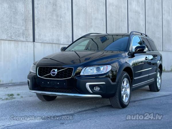 Melns Volvo XC70 2015 Tartu, ar dzinēja tilpumu 2.40 L un nobraukumu 248 tūkst. km par 15300 €, foto 5 vietnē AUTOMOTO.COM.LV