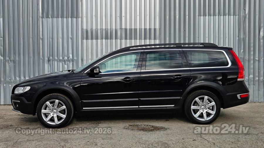 Melns Volvo XC70 2015 Tallina, ar dzinēja tilpumu 2.00 L un nobraukumu 228 tūkst. km par 11490 €, foto 7 vietnē AUTOMOTO.COM.LV