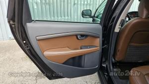 Melns Volvo XC70 2015 Tallina, ar dzinēja tilpumu 2.00 L un nobraukumu 228 tūkst. km par 11490 €, foto 18 vietnē AUTOMOTO.COM.LV
