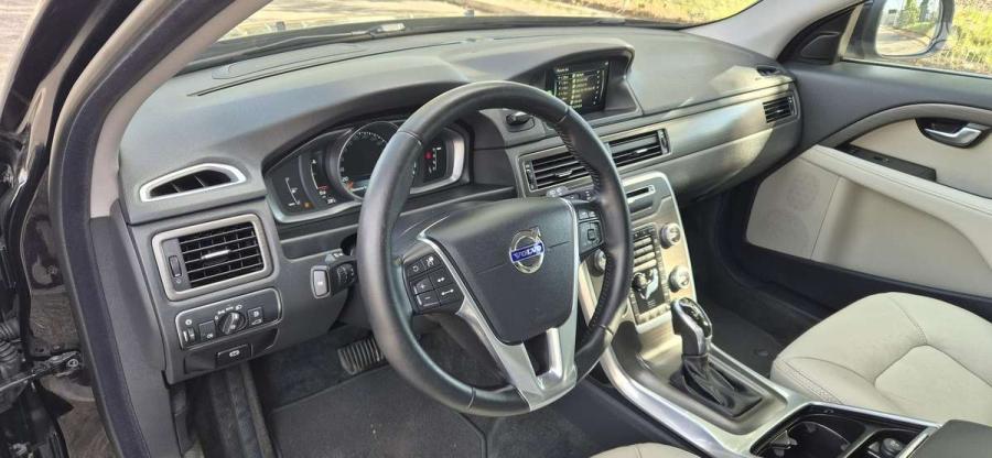 Melns Volvo XC70 2015 Marijampole, ar dzinēja tilpumu 1.97 L un nobraukumu 268 tūkst. km par 8950 €, foto 12 vietnē AUTOMOTO.COM.LV