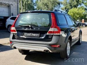 Melns Volvo XC70 2015 Rīga, ar dzinēja tilpumu 2.40 L un nobraukumu 0 tūkst. km par 12500 €, foto 4 vietnē AUTOMOTO.COM.LV
