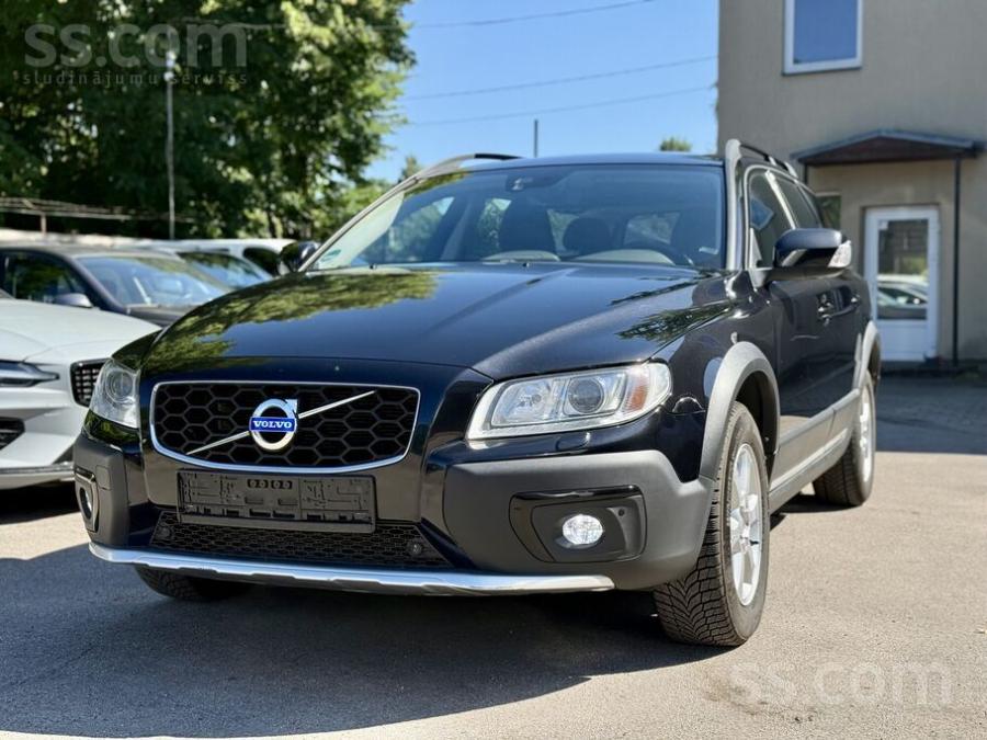 Melns Volvo XC70 2015 Rīga, ar dzinēja tilpumu 2.40 L un nobraukumu 0 tūkst. km par 12500 €, foto 3 vietnē AUTOMOTO.COM.LV