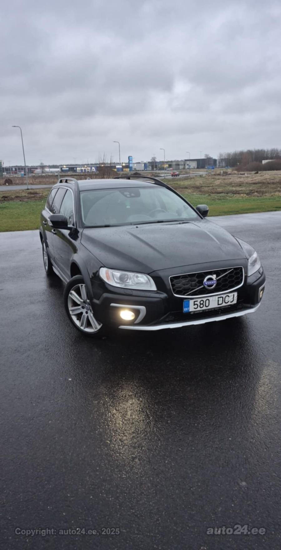 Black Volvo XC70 2016 in Tallinn, with an engine capacity of 2.40 L and mileage of 0 thousand km for 14050 €, photo 1 on AUTOMOTO.COM.LV
