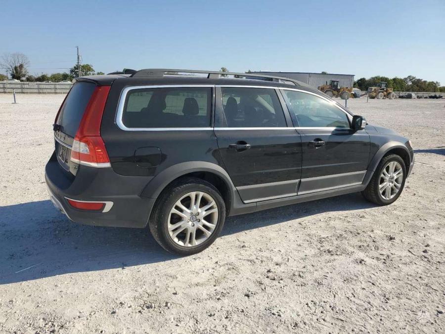 Melns Volvo XC70 2016 Kauņa, ar dzinēja tilpumu 1.97 L un nobraukumu 166 tūkst. km par 7700 €, foto 3 vietnē AUTOMOTO.COM.LV
