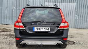 Melns Volvo XC70 2016 Tallina, ar dzinēja tilpumu 2.00 L un nobraukumu 238 tūkst. km par 10590 €, foto 8 vietnē AUTOMOTO.COM.LV