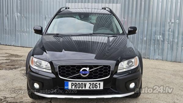 Black Volvo XC70 2016 in Tallinn, with an engine capacity of 2.00 L and mileage of 238 thousand km for 10590 €, photo 8 on AUTOMOTO.COM.LV