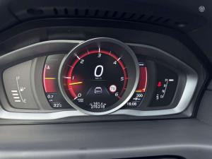 Black Volvo XC70 2016 in Alytus, with an engine capacity of 2.40 L and mileage of 275 thousand km for 14400 €, photo 35 on AUTOMOTO.COM.LV