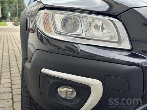 Melns Volvo XC70 2016 Jelgava, ar dzinēja tilpumu 2.40 L un nobraukumu 268 tūkst. km par 12700 €, foto 10 vietnē AUTOMOTO.COM.LV