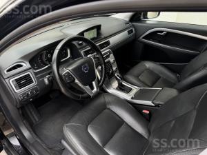 Melns Volvo XC70 2016 Jelgava, ar dzinēja tilpumu 2.40 L un nobraukumu 268 tūkst. km par 12700 €, foto 17 vietnē AUTOMOTO.COM.LV