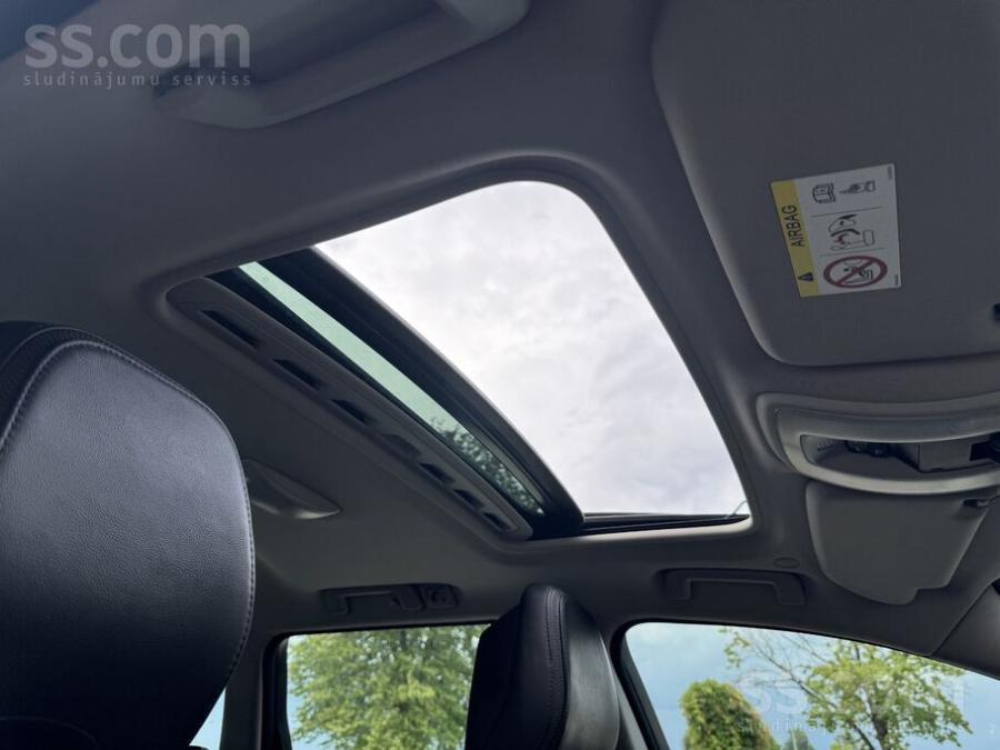 Melns Volvo XC70 2016 Jelgava, ar dzinēja tilpumu 2.40 L un nobraukumu 268 tūkst. km par 12700 €, foto 30 vietnē AUTOMOTO.COM.LV
