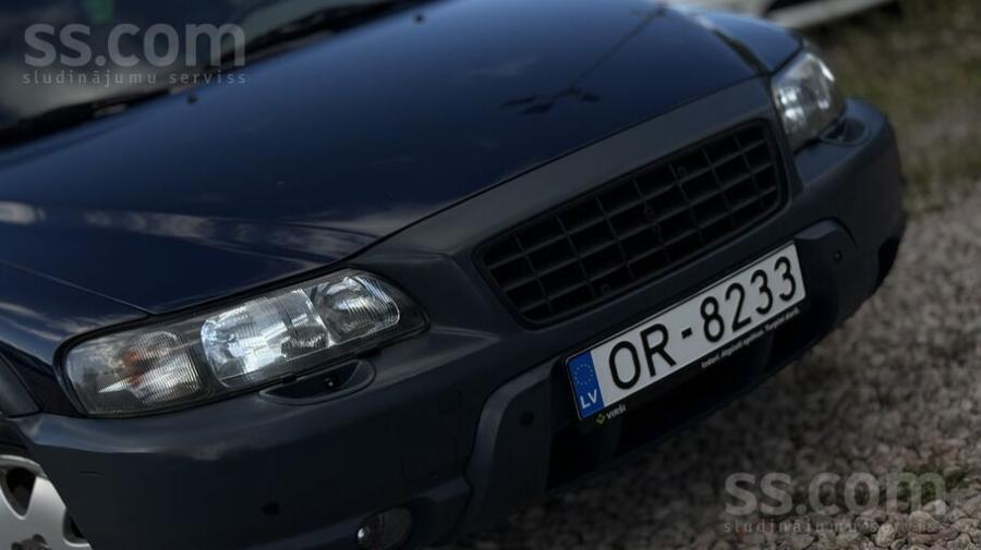 Zils Volvo XC70 2003 Jelgava, ar dzinēja tilpumu 2.40 L un nobraukumu 344 tūkst. km par 1990 €, foto 6 vietnē AUTOMOTO.COM.LV