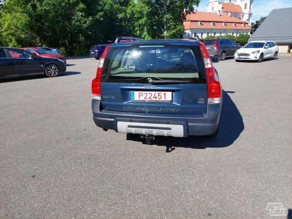 Синий Вольво ХС70 2006 в Вильнюс, объемом двигателя 2.40 л и пробегом 286 тыс. км за 3700 €, фото 7 на AUTOMOTO.COM.LV