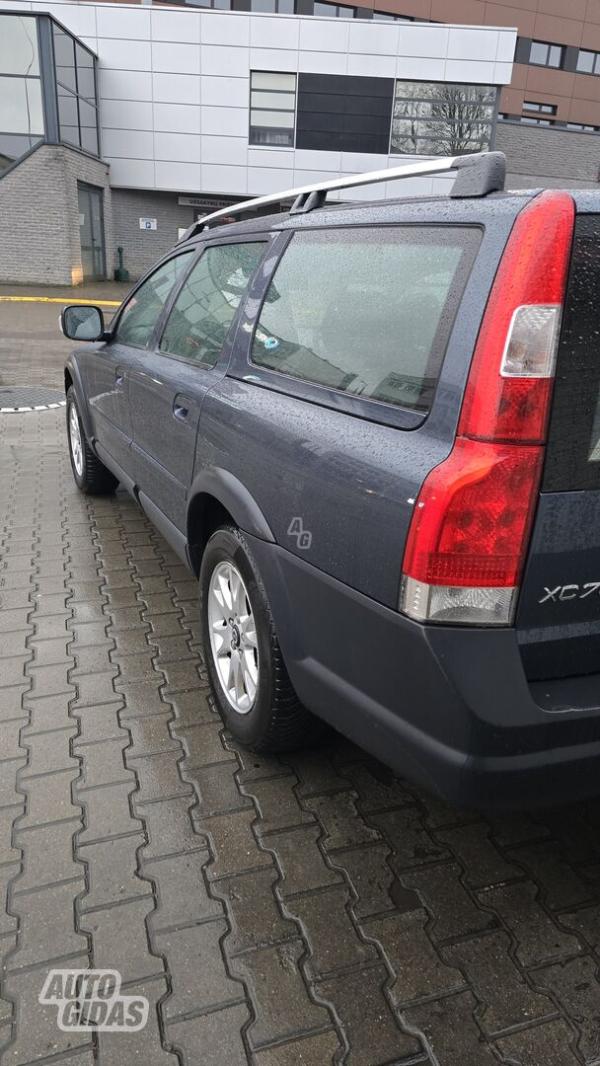 Zils Volvo XC70 2007 Viļņa, ar dzinēja tilpumu 2.40 L un nobraukumu 276 tūkst. km par 3950 €, foto 6 vietnē AUTOMOTO.COM.LV