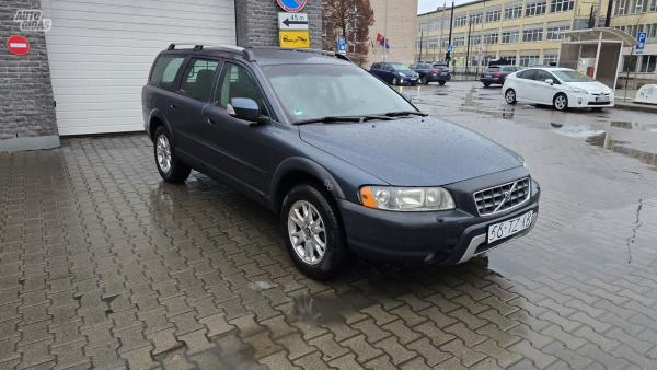 Zils Volvo XC70 2007 Viļņa, ar dzinēja tilpumu 2.40 L un nobraukumu 276 tūkst. km par 3950 €, foto 10 vietnē AUTOMOTO.COM.LV