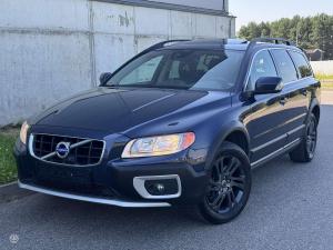 Blue Volvo XC70 2012 in Utena, with an engine capacity of 2.40 L and mileage of 200 thousand km for 10250 €, photo 7 on AUTOMOTO.COM.LV