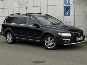 Синий Вольво ХС70 2015 в Рига, объемом двигателя 2.40 л и пробегом 221 тыс. км за 11000 €, фото 30 на AUTOMOTO.COM.LV
