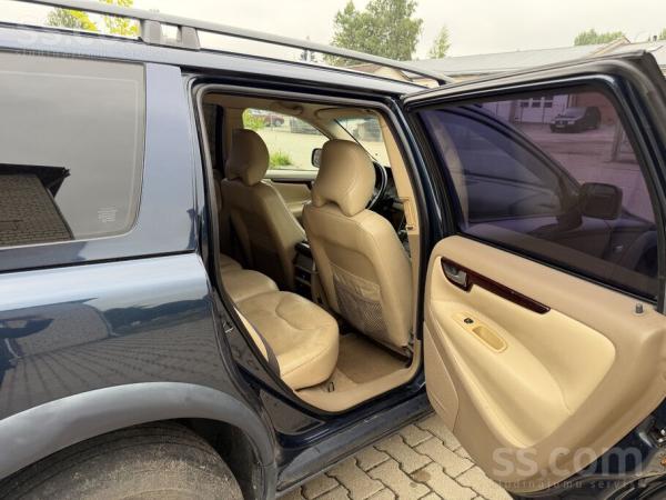 Zils Volvo XC70 2003 Cēsis, ar dzinēja tilpumu 2.40 L un nobraukumu 304 tūkst. km par 3700 €, foto 5 vietnē AUTOMOTO.COM.LV