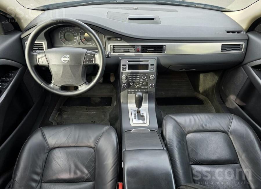 Zils Volvo XC70 2008 Jelgava, ar dzinēja tilpumu 2.40 L un nobraukumu 288 tūkst. km par 3999 €, foto 11 vietnē AUTOMOTO.COM.LV