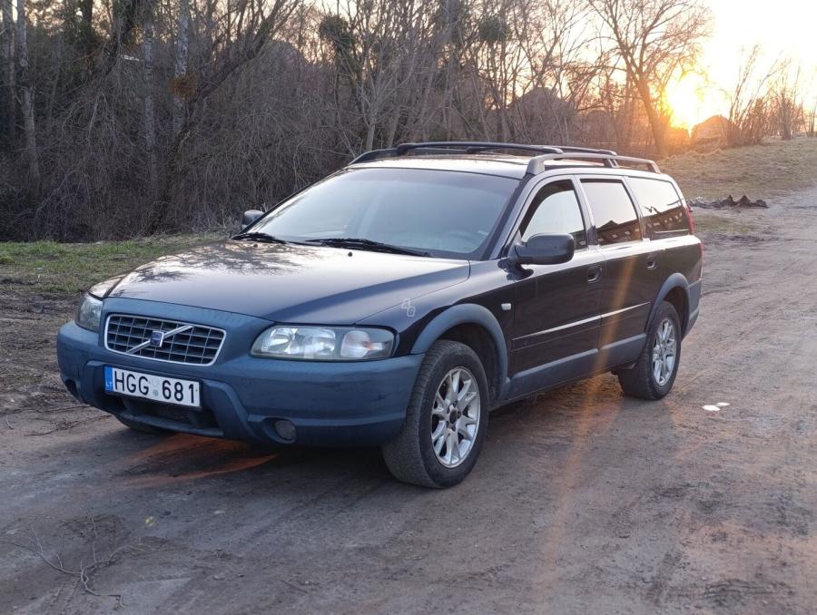 Zils Volvo XC70 2001 Kauņa, ar dzinēja tilpumu 2.50 L un nobraukumu 468 tūkst. km par 999 €, foto 3 vietnē AUTOMOTO.COM.LV