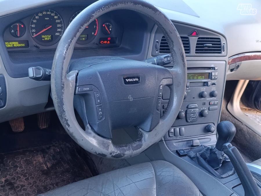 Zils Volvo XC70 2001 Kauņa, ar dzinēja tilpumu 2.50 L un nobraukumu 468 tūkst. km par 999 €, foto 10 vietnē AUTOMOTO.COM.LV