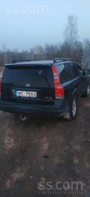 Синий Вольво ХС70 2001 в Рига, объемом двигателя 2.50 л и пробегом 464 тыс. км за 1800 €, фото 6 на AUTOMOTO.COM.LV