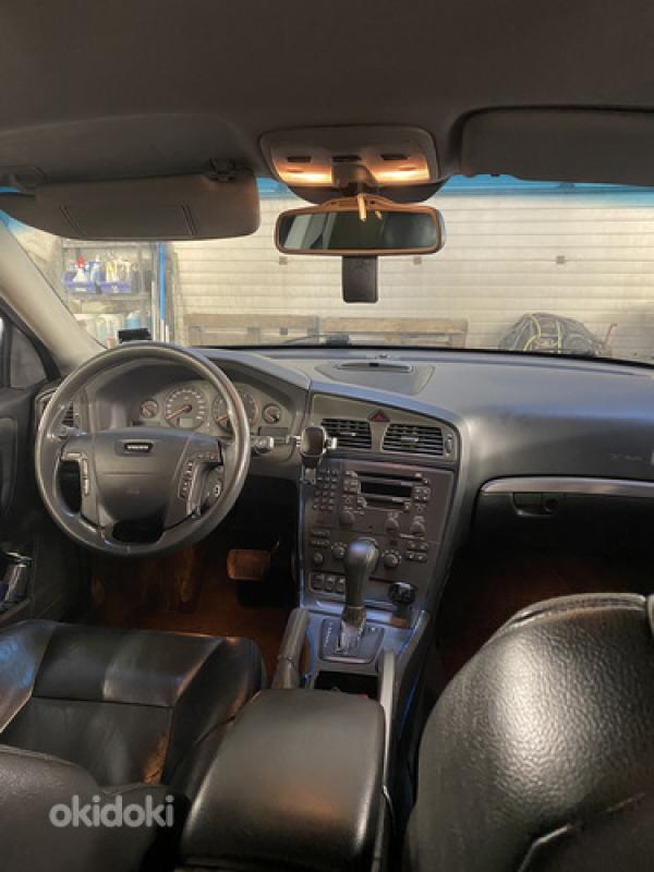 Zils Volvo XC70 2002 Tallina, ar dzinēja tilpumu 0.15 L un nobraukumu 303 tūkst. km par 3500 €, foto 3 vietnē AUTOMOTO.COM.LV