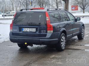 Blue Volvo XC70 2003 in Riga, with an engine capacity of 2.40 L and mileage of 0 thousand km for 2190 €, photo 3 on AUTOMOTO.COM.LV