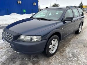 Zils Volvo XC70 2003 Paide, ar dzinēja tilpumu 2.40 L un nobraukumu 383 tūkst. km par 4590 €, foto  vietnē AUTOMOTO.COM.LV