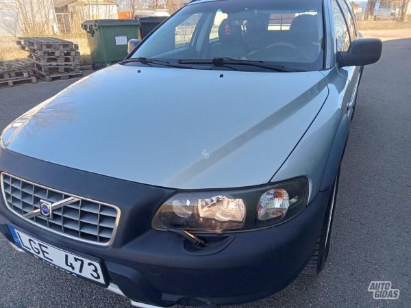 Blue Volvo XC70 2003 in Siauliai, with an engine capacity of 2.50 L and mileage of 400 thousand km for 1880 €, photo 5 on AUTOMOTO.COM.LV