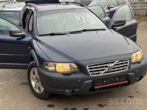 Blue Volvo XC70 2003 in Riga, with an engine capacity of 2.50 L and mileage of 270 thousand km for 4750 €, photo 7 on AUTOMOTO.COM.LV