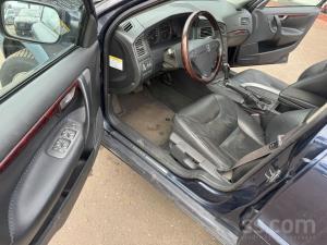 Blue Volvo XC70 2003 in Riga, with an engine capacity of 2.50 L and mileage of 270 thousand km for 4750 €, photo 14 on AUTOMOTO.COM.LV