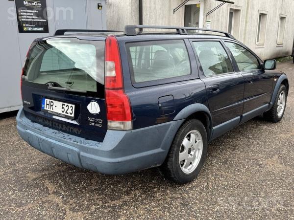 Вольво ХС70 2003 в Даугавпилс на AUTOMOTO.COM.LV Синий Вольво ХС70 2003 в Даугавпилс, объемом двигателя 2.40 л и пробегом 0 тыс. км за 2590 €, фото 7 на AUTOMOTO.COM.LV