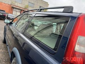 Zils Volvo XC70 2003 Daugavpils, ar dzinēja tilpumu 2.40 L un nobraukumu 0 tūkst. km par 2590 €, foto 12 vietnē AUTOMOTO.COM.LV