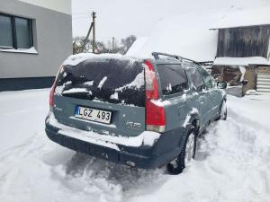 Zils Volvo XC70 2004 Viļņa, ar dzinēja tilpumu 2.40 L un nobraukumu 434 tūkst. km par 1450 €, foto 6 vietnē AUTOMOTO.COM.LV