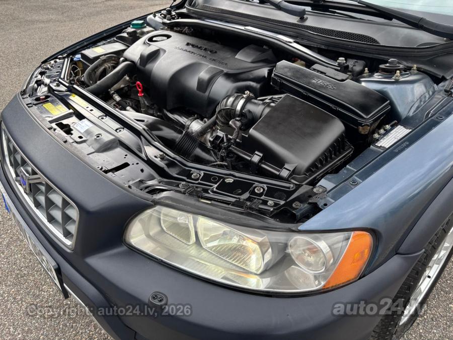 Blue Volvo XC70 2004 in Paide, with an engine capacity of 0.00 L and mileage of 0 thousand km for 3990 €, photo 20 on AUTOMOTO.COM.LV