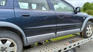Blue Volvo XC70 2004 in Ventspils, with an engine capacity of 2.50 L and mileage of 313 thousand km for 3100 €, photo 18 on AUTOMOTO.COM.LV