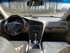 Zils Volvo XC70 2004 Kuldīga, ar dzinēja tilpumu 2.40 L un nobraukumu 382 tūkst. km par 2700 €, foto 10 vietnē AUTOMOTO.COM.LV