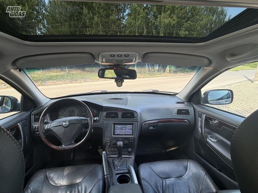 Zils Volvo XC70 2004 Kauņa, ar dzinēja tilpumu 2.40 L un nobraukumu 295 tūkst. km par 2790 €, foto 11 vietnē AUTOMOTO.COM.LV